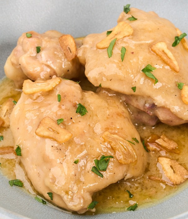 Pollo al ajillo receta casera - Qchara